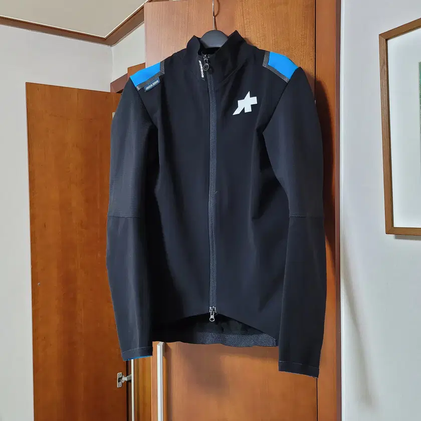 Asos Equipe RS Winter Jacket Jo (Must Read) on Bunjang Global Site.