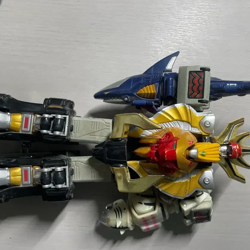 Power Rangers Jungle Force Jungle King on Bunjang Global Site.
