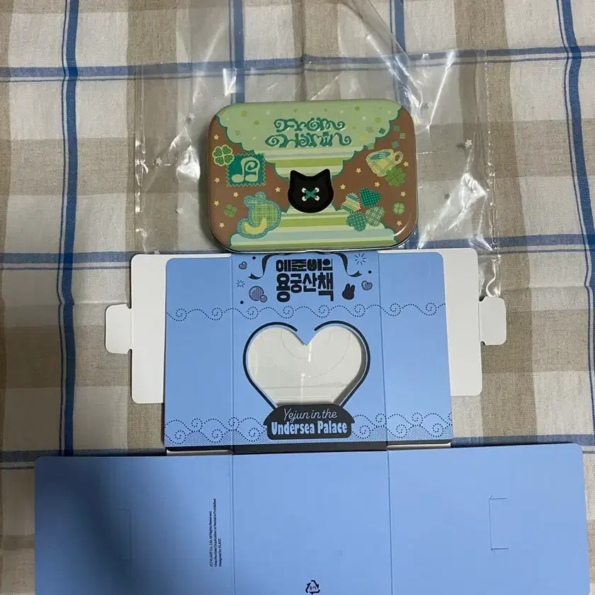 PLAVE | 플레이브 PLAVE Hamin cookie tin case Yejun birthday cake on Bunjang ...