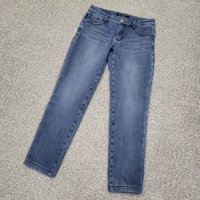 閃電拍賣 | veasly