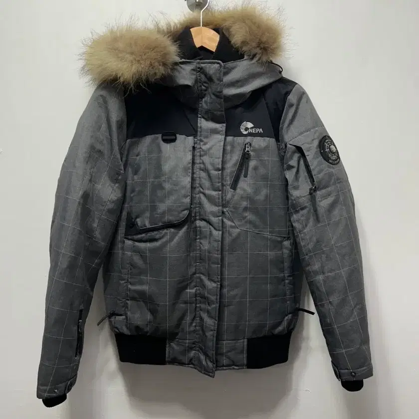 NEPA | 네파 Nepa check pattern padded jacket with hood and fur M on ...