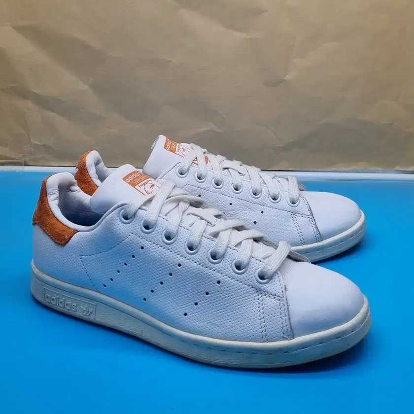 ADIDAS | 아디다스 Adidas Stan Smith Orange Women's Sneakers 235 on Bunjang ...