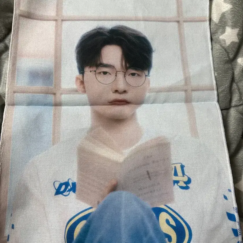 T1 Lucky T1 Faker Fabric Poster! on Bunjang Global Site.