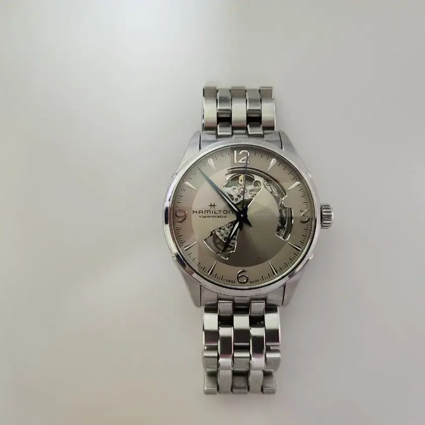 HAMILTON | 해밀턴 Hamilton Jazzmaster Open Heart Champagne Gold 42mm on ...