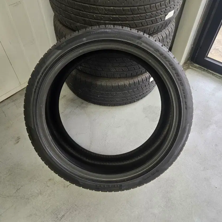 Selling new Pirelli P Zero All Season 245-40-20. #피렐리,#피제로,#245-40-20 ...