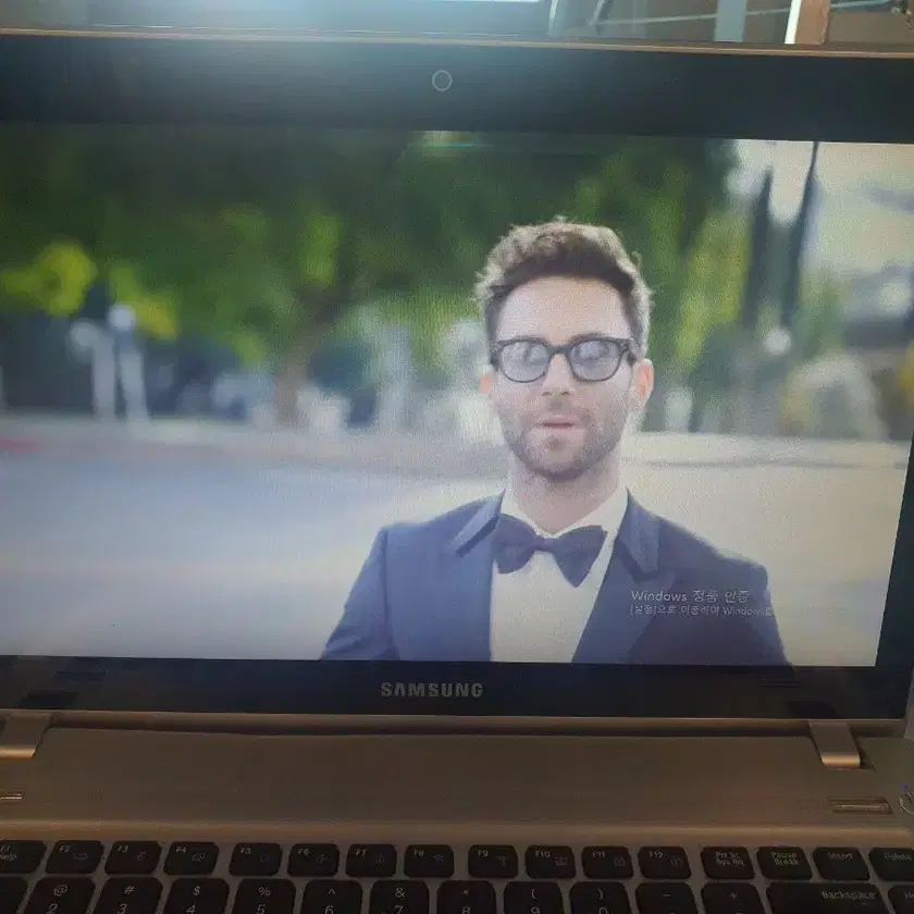 Selling a Samsung laptop i5 model Q430 on Bunjang Global Site.