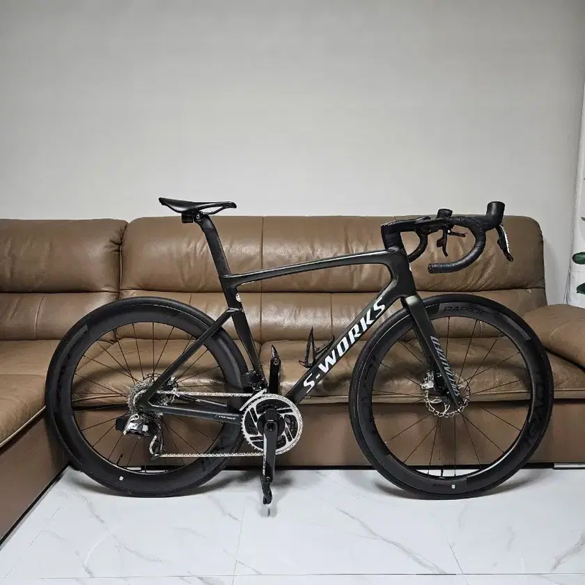 S-Works Tarmac SL7 S-Class SRAM Red/Power Meter on Bunjang Global Site.